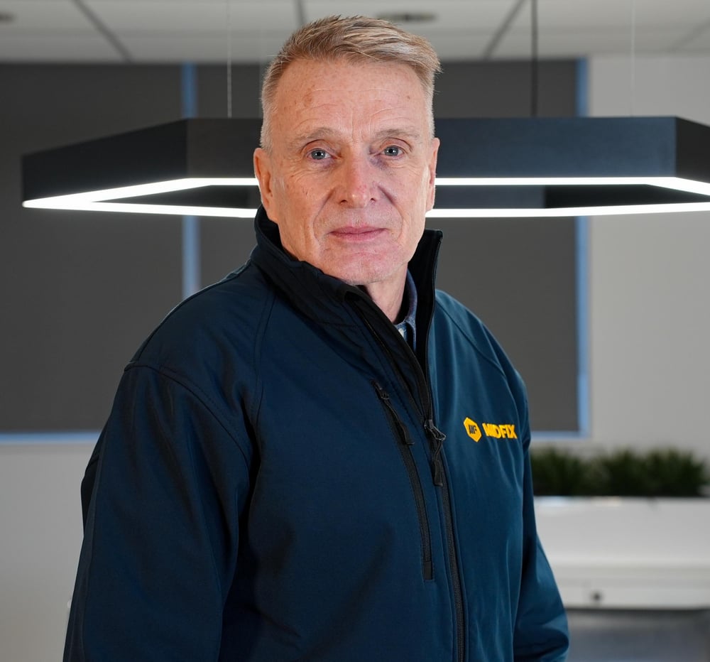 Meet the MIDFIX team - MIDFIX